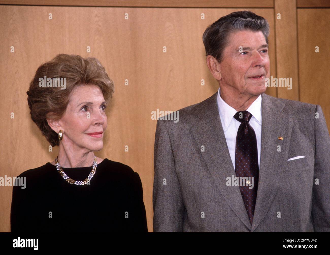 Nancy reagan portrait hi-res stock photography and images - Alamy