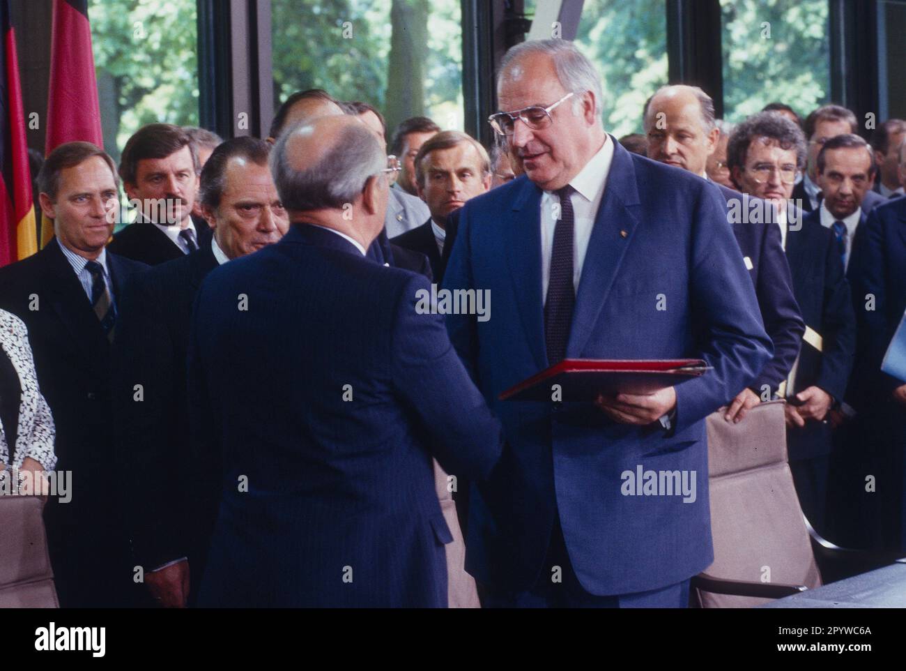 "Germany, Bonn 13.06.1989 Germany visit of Mikhail Gorbachev Photo ...