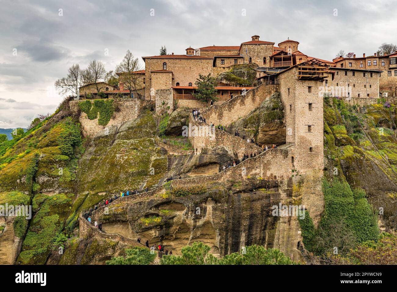 The beautiful view of the Holy Trinity complex in Meteora. Kalabaka ...
