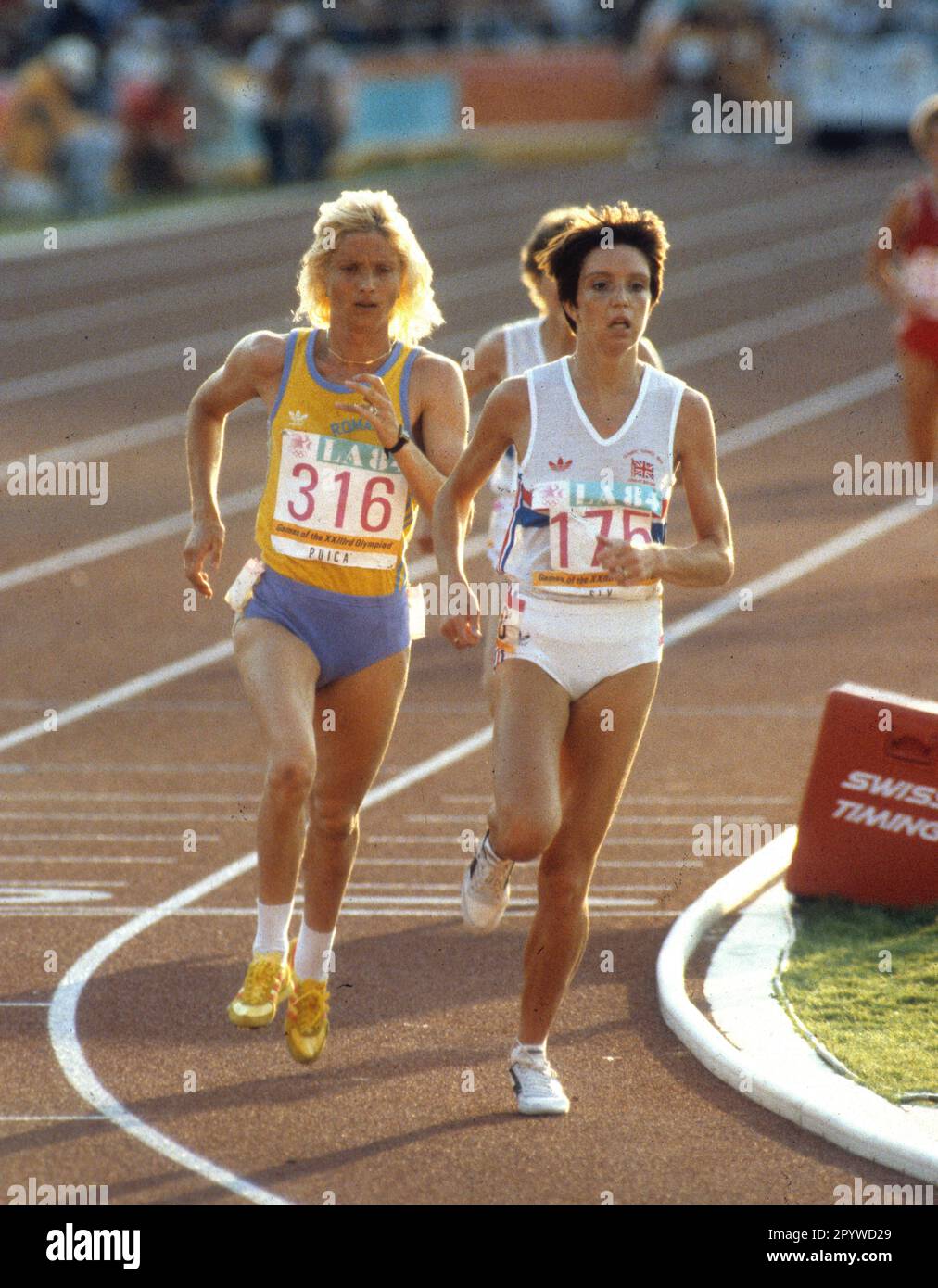 1984 Los Angeles Olympic Games. 3000m women: Maricia Puica (Rum./left ...
