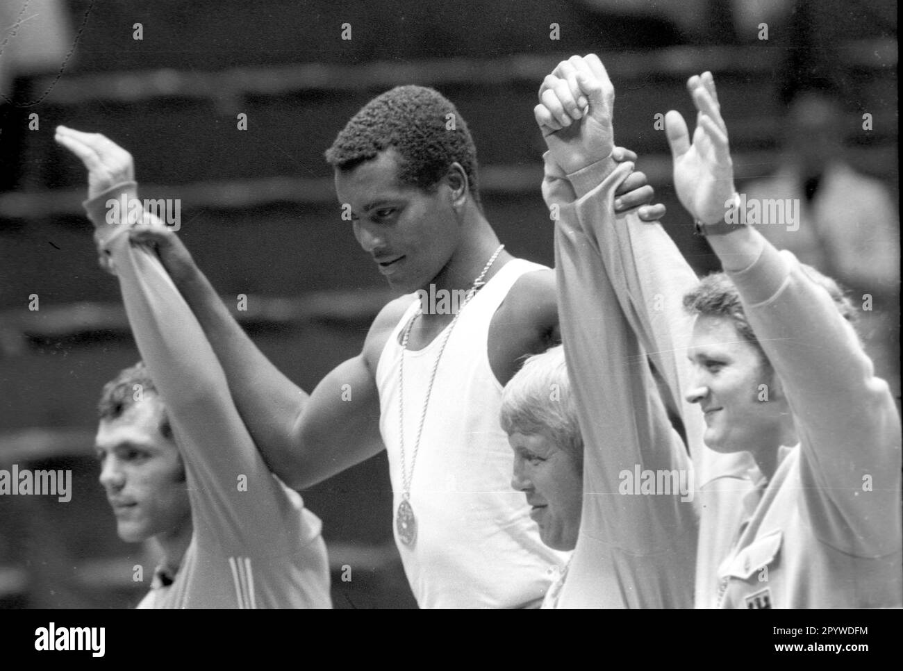Olympic Games, Munich 1972 boxing , heavyweight, award ceremony, from ...