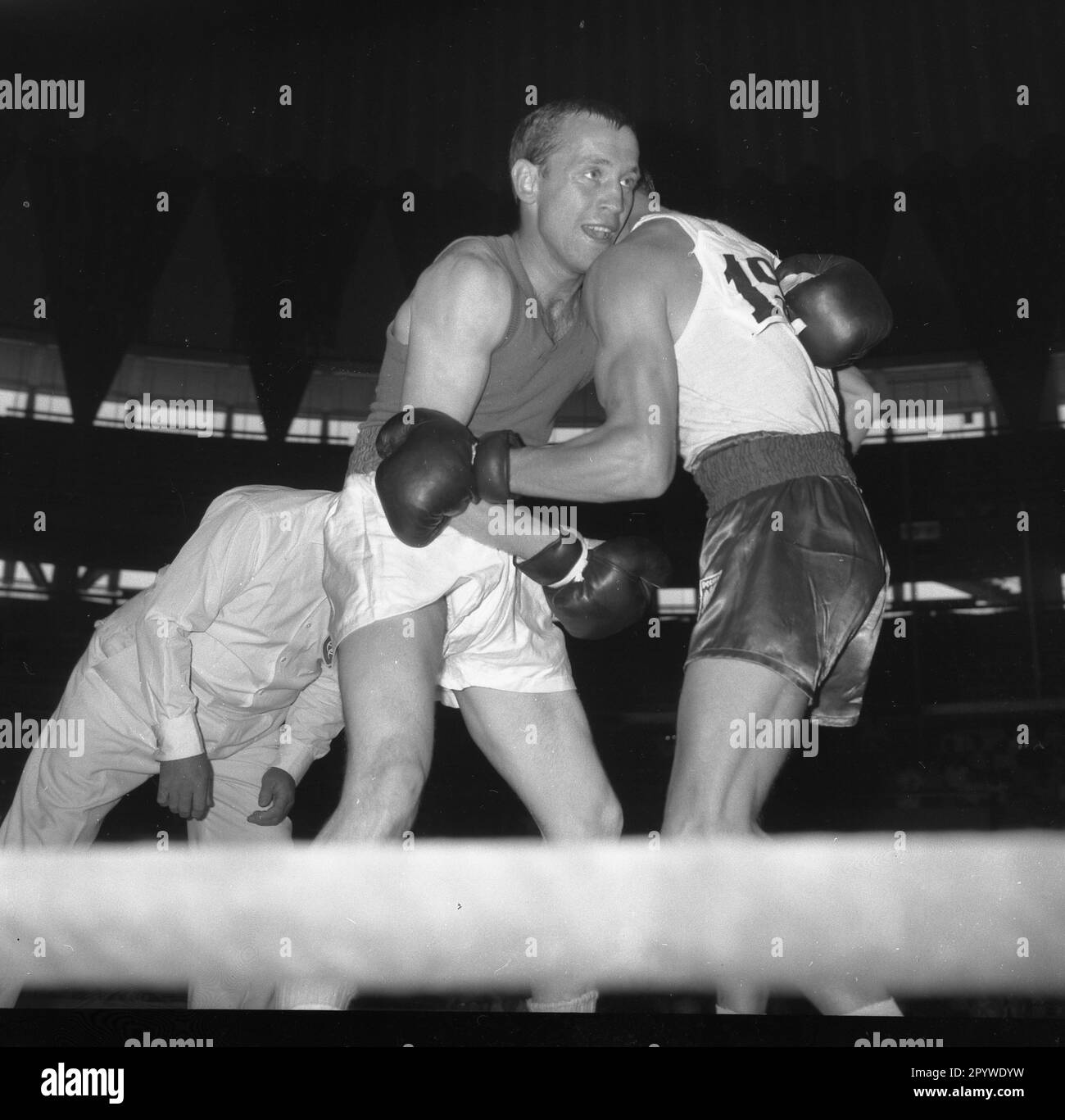 Olympic Games 1960 in Rome. Boxing: Manfred Homberg (Boxring Düsseldorf ...