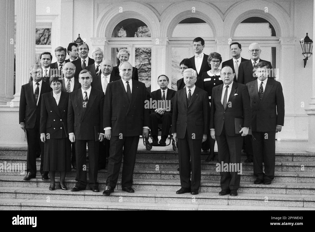 Germany, Bonn 18.01.1991 Archive-No.: 24-43-30 Swearing-in ceremony of ...