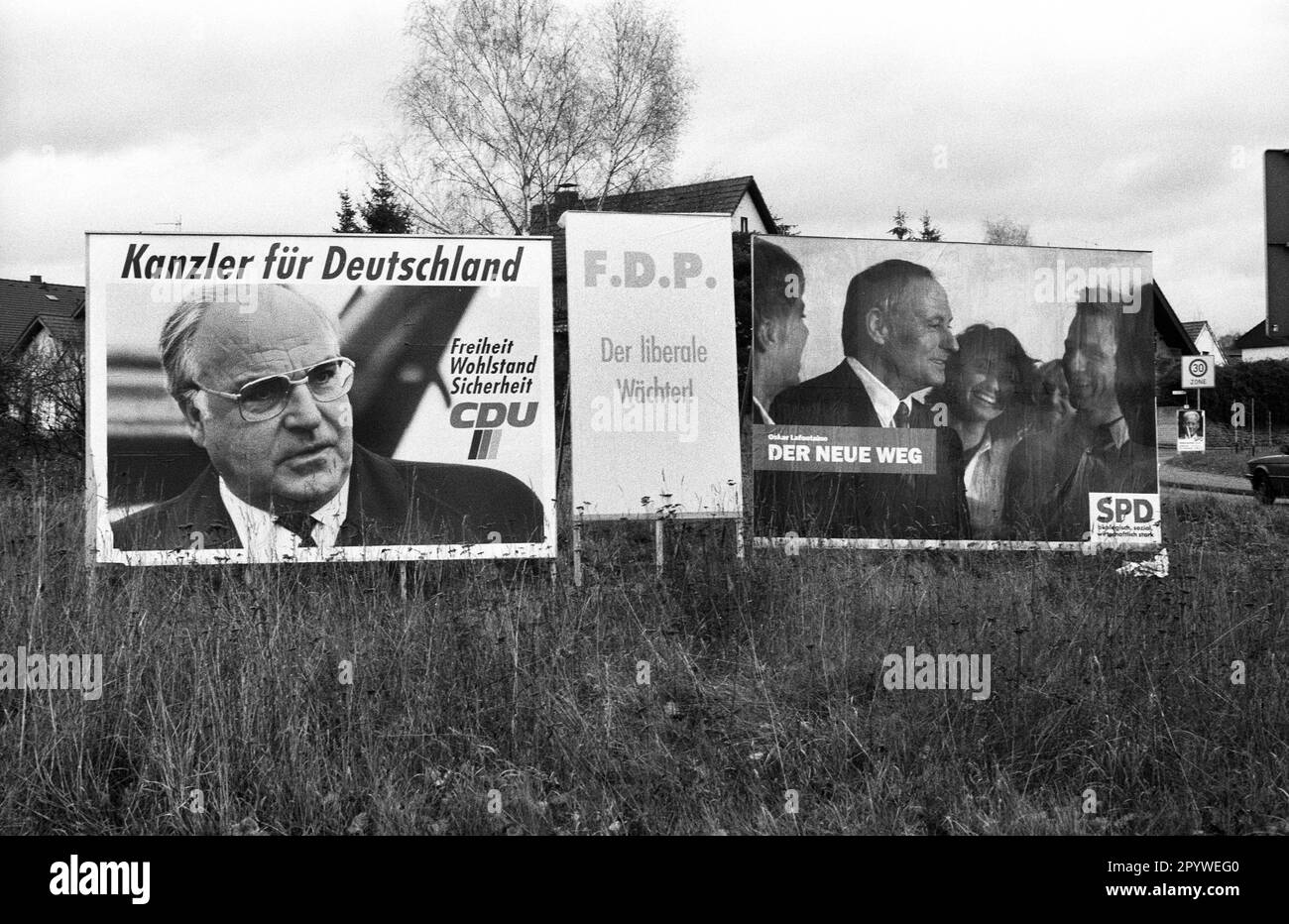 Germany, Bonn , 21.11.1990. Archive No.: 23-25-14 Bundestag election ...