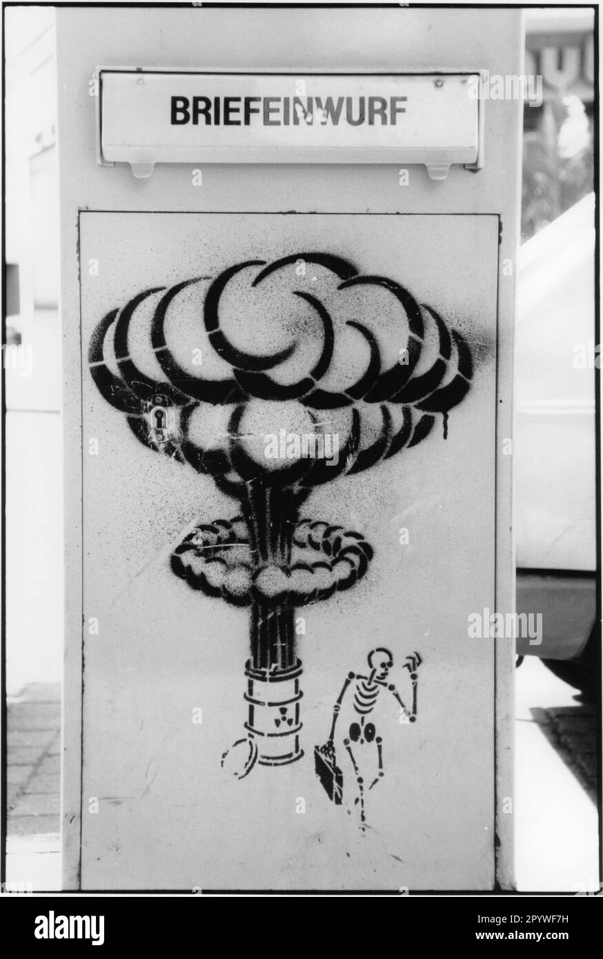 Anti war street art Black and White Stock Photos & Images - Alamy