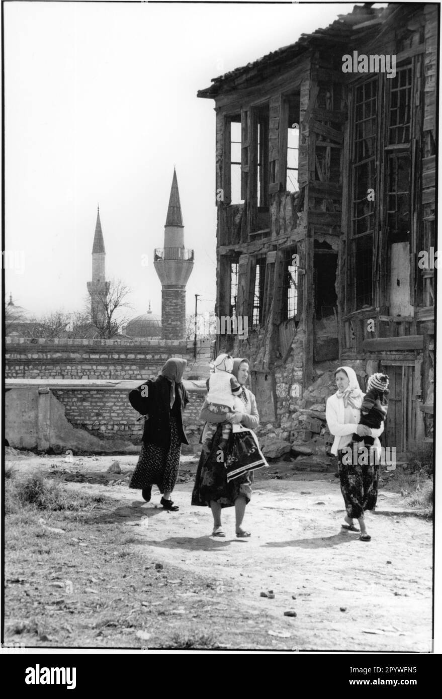 On wooden base Black and White Stock Photos & Images - Alamy