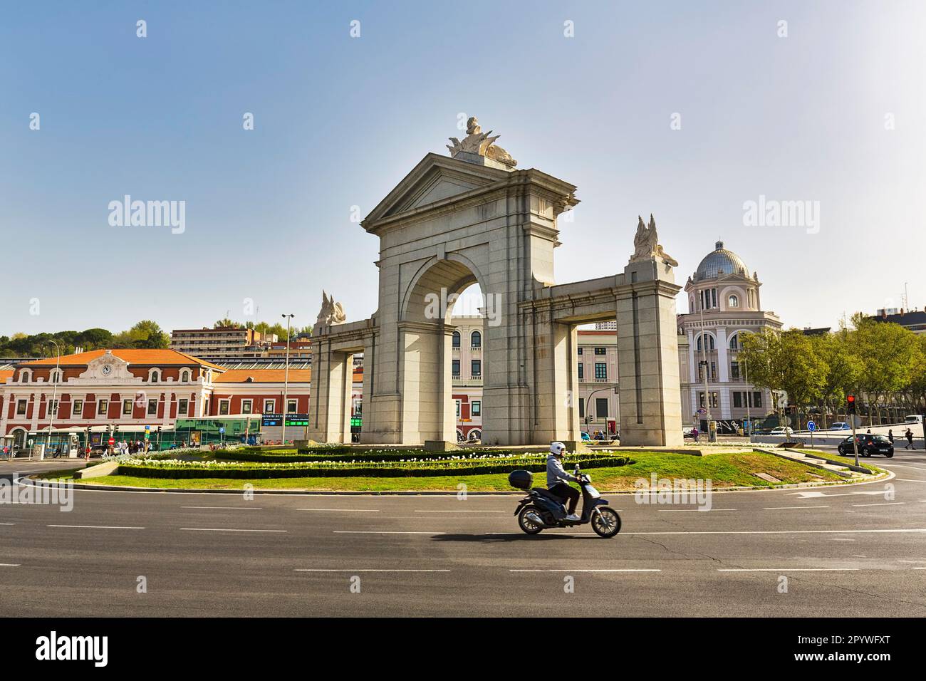 Roundabout in spain hi-res stock photography and images - Alamy
