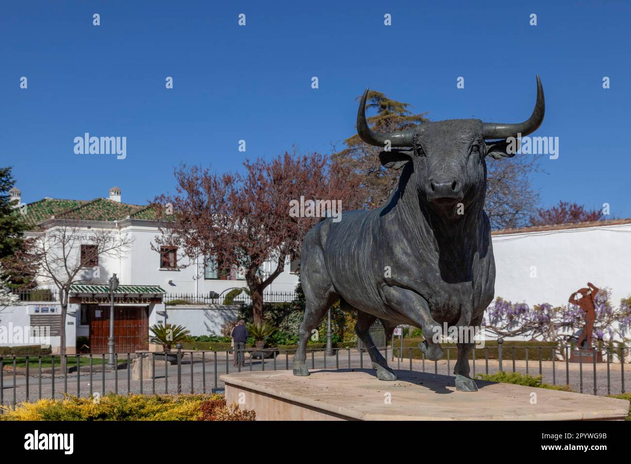 Fighting figure hi-res stock photography and images - Alamy