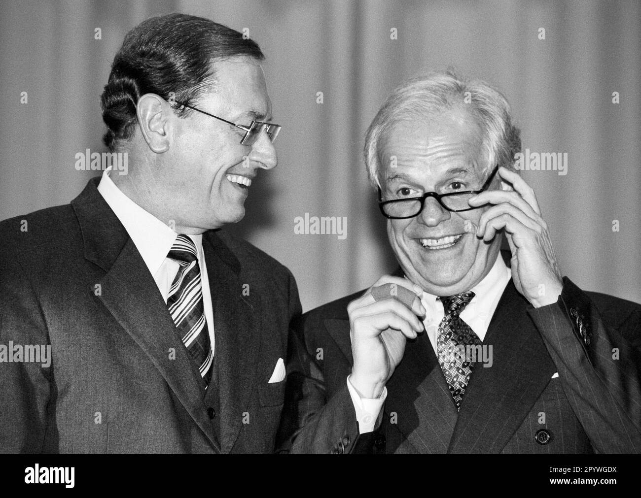 Juergen SCHREMPP and Helmut WERNER , Chairman of the Board of ...