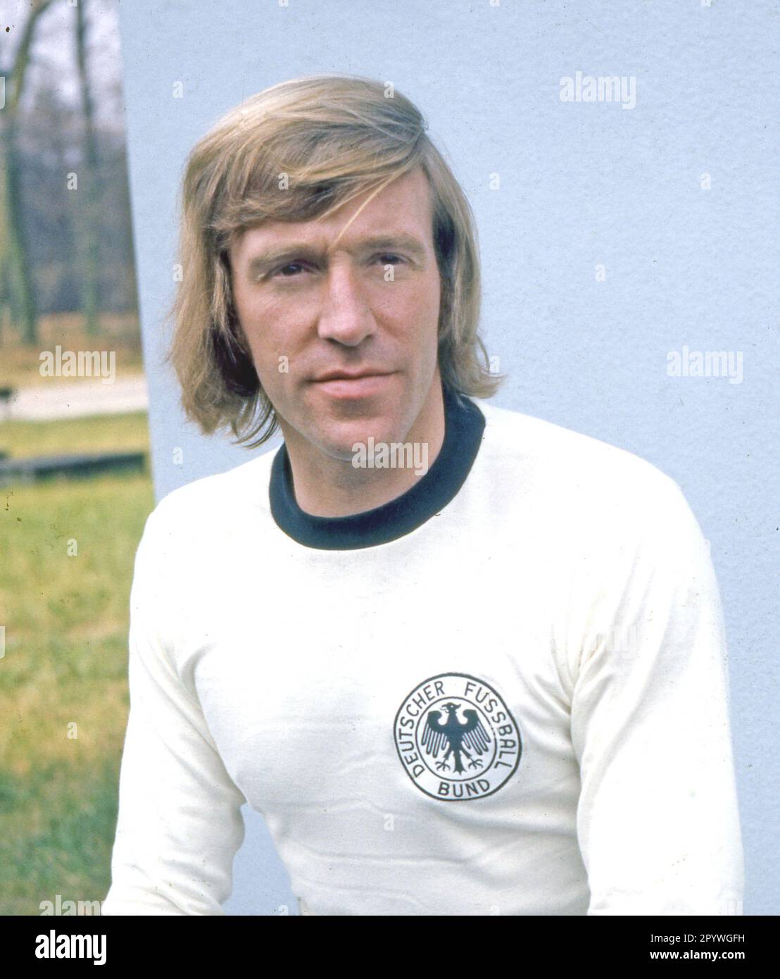 Gunter netzer 1974 hi-res stock photography and images - Alamy