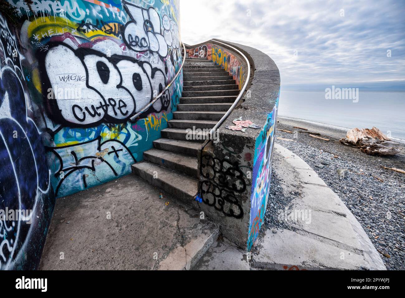 Graffiti covered bunker hi-res stock photography and images - Alamy