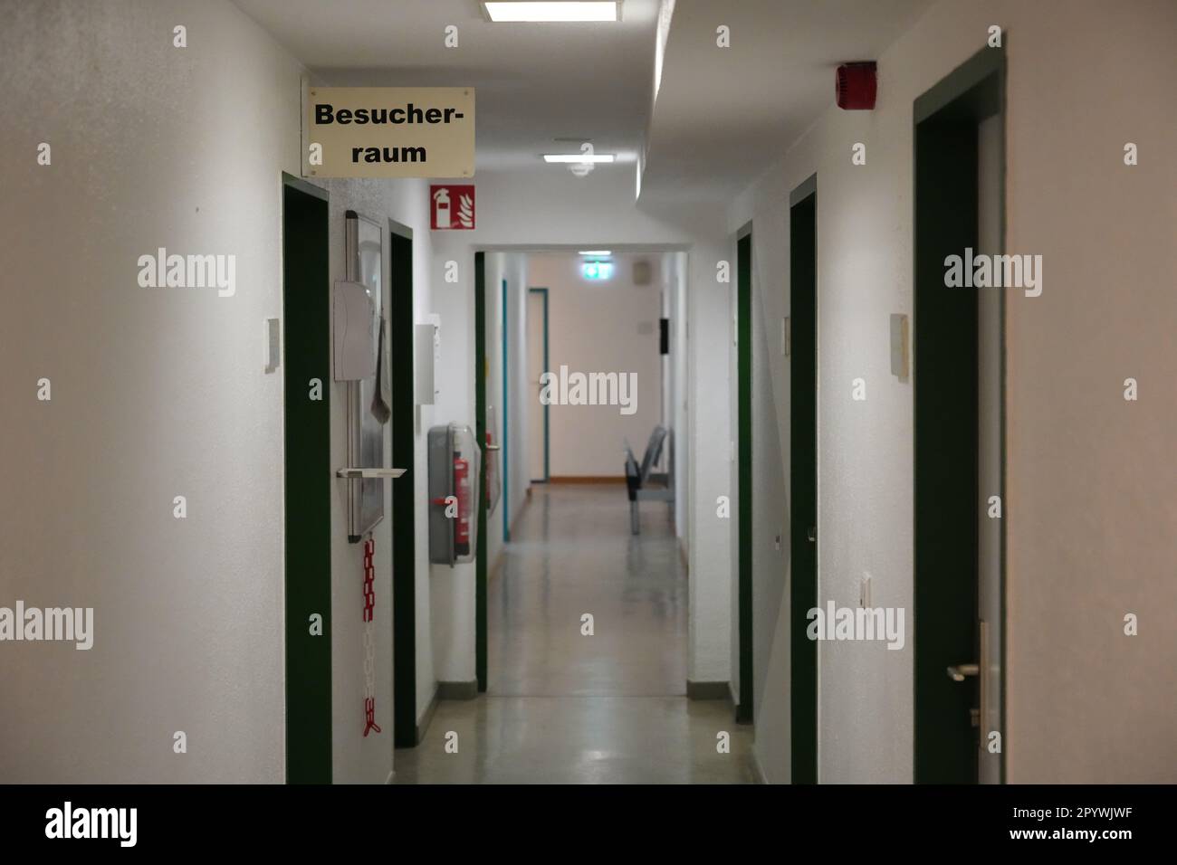 Detention operations hi-res stock photography and images - Alamy