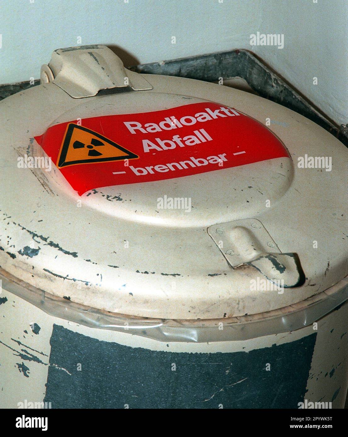Germany / Energy / Nuclear / Nuclear power plants 1997 KKW Kruemmel ...