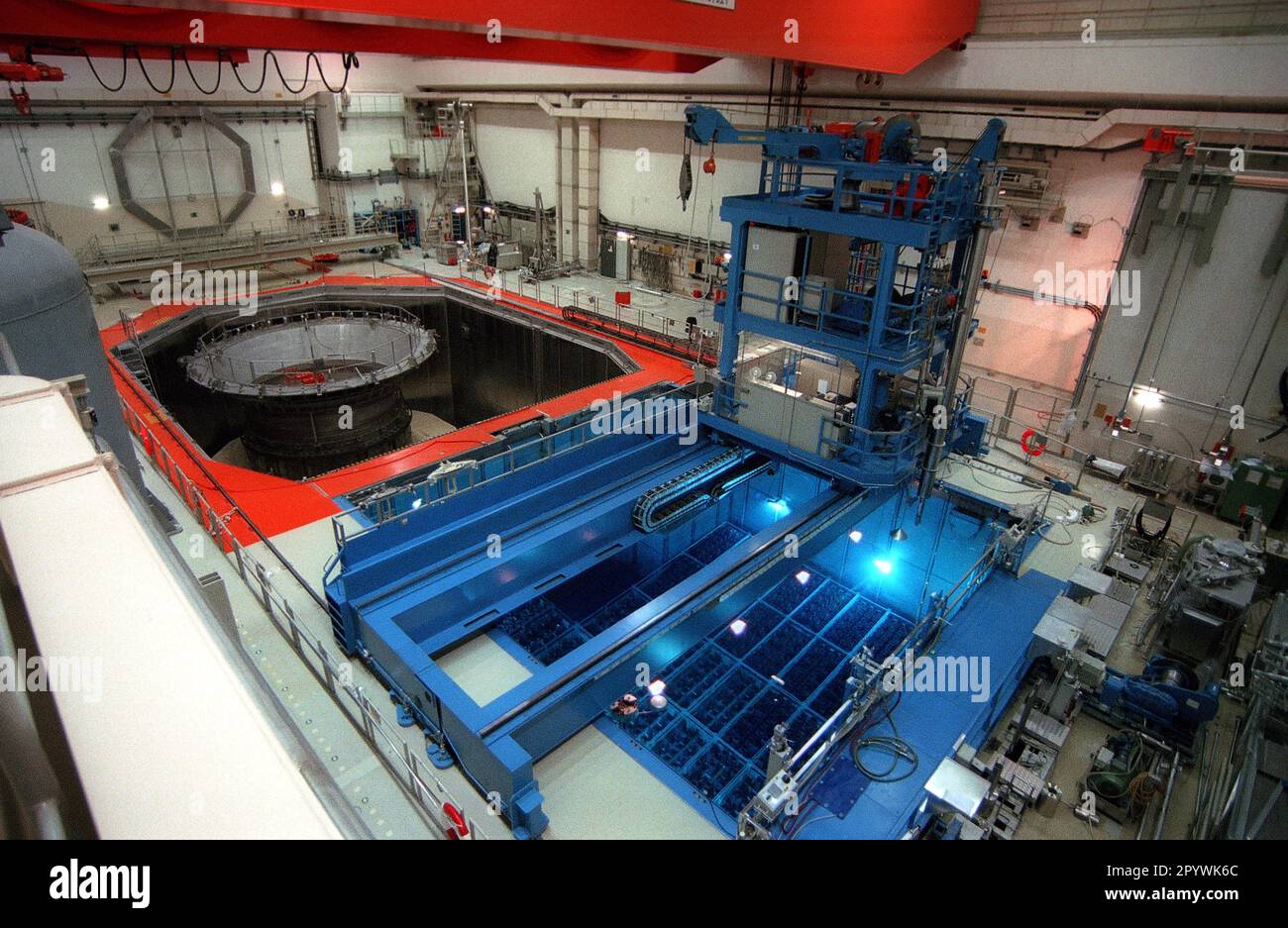 Germany / Nuclear Power Plants / 28.10.1997 Kruemmel NPP, reactor ...