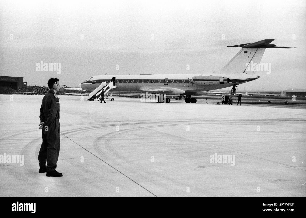 21 11 1990 Black and White Stock Photos & Images - Alamy