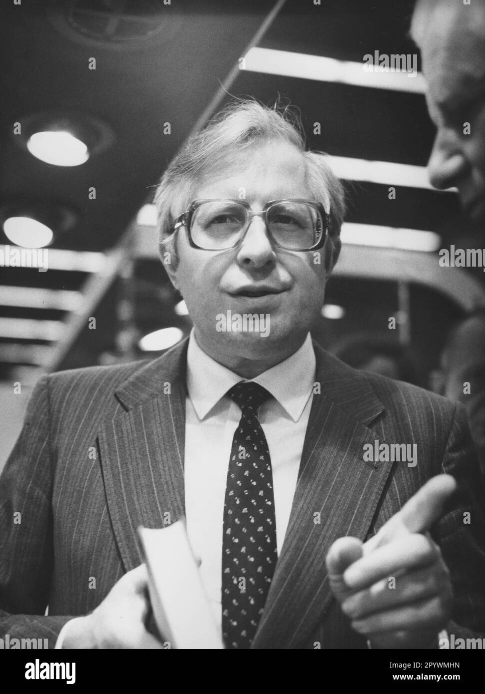 Vogel bernhard hi-res stock photography and images - Alamy