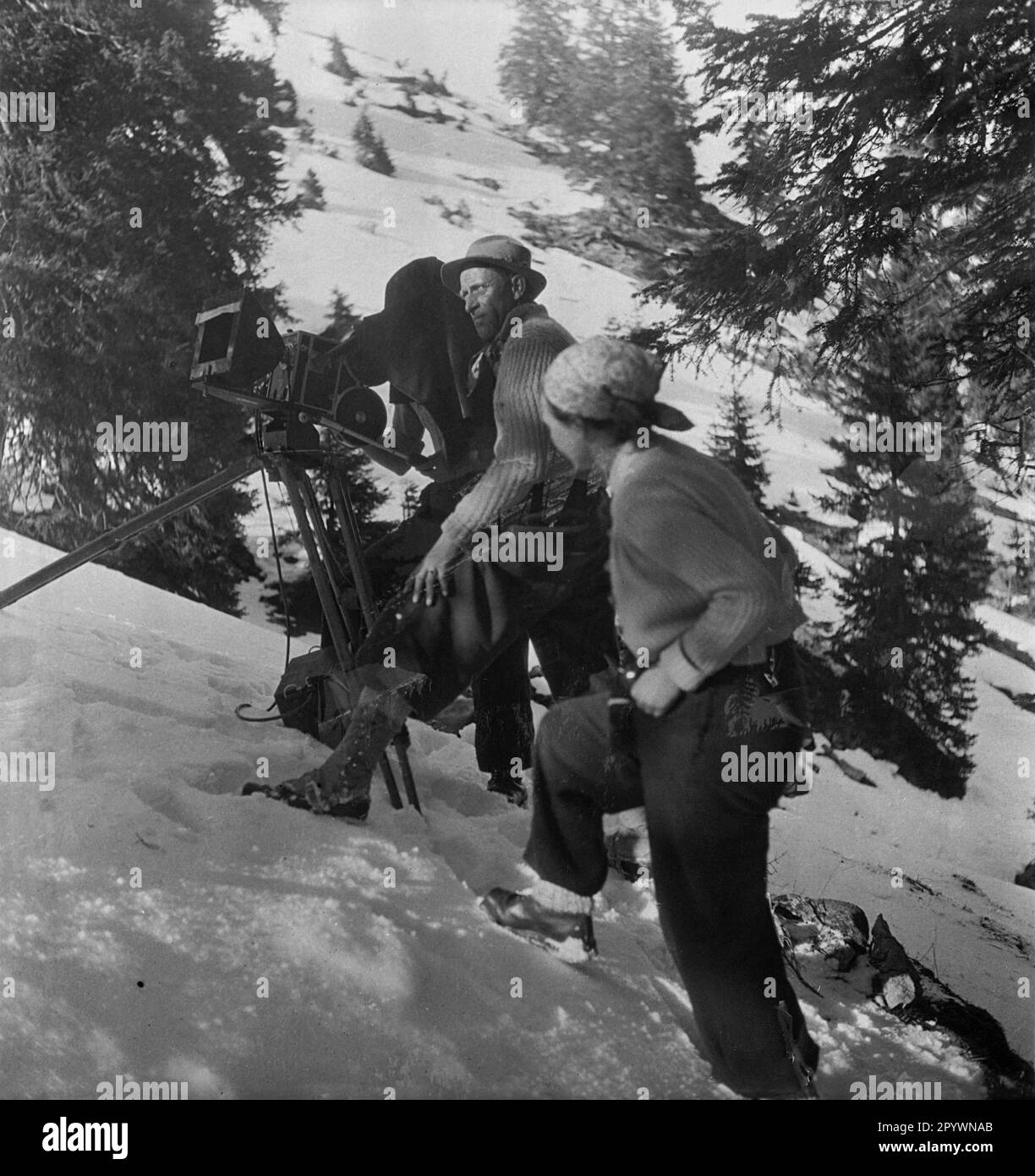 "Shooting on a high alpine pasture at a recreation center of the Nazi ...