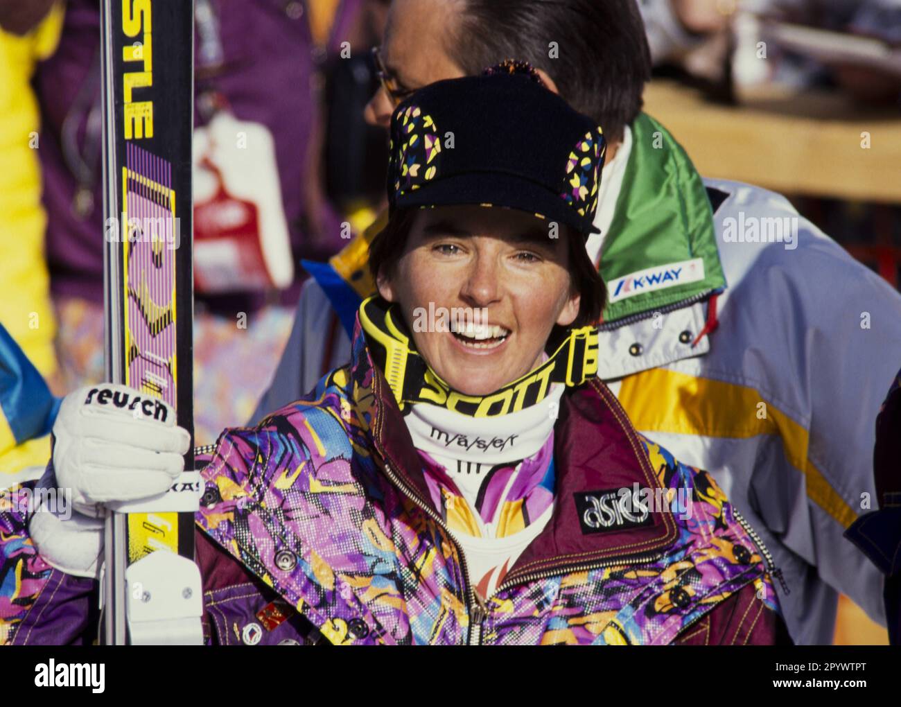 19 02 1992 hi-res stock photography and images - Alamy