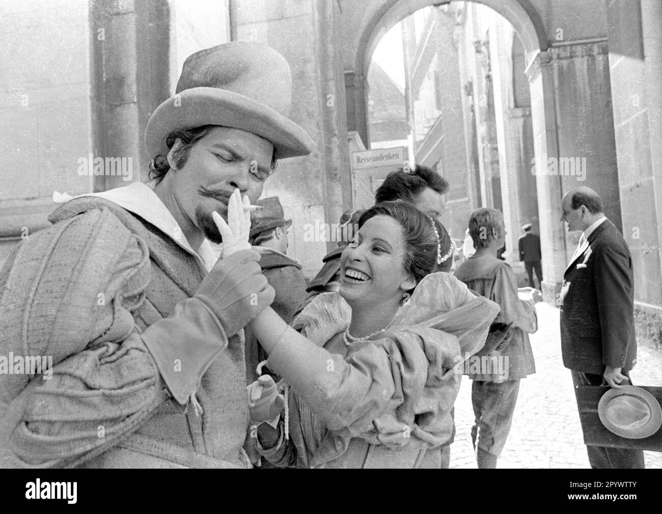 "Performers behind the scenes at the performance of ""Jedermann. Das ...