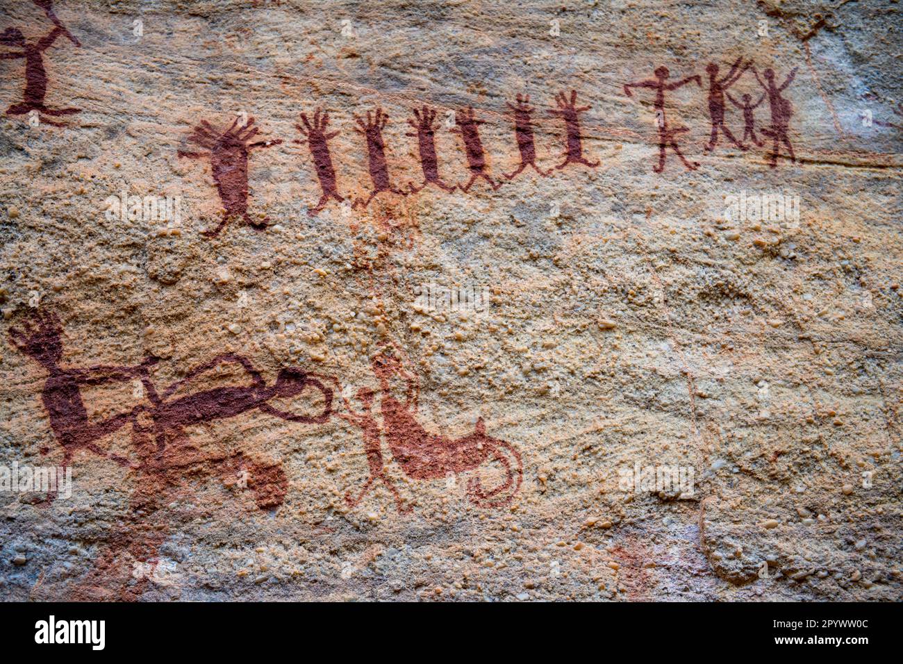 Rock art painting at Pedra Furada, Unesco site Serra da Capivara ...