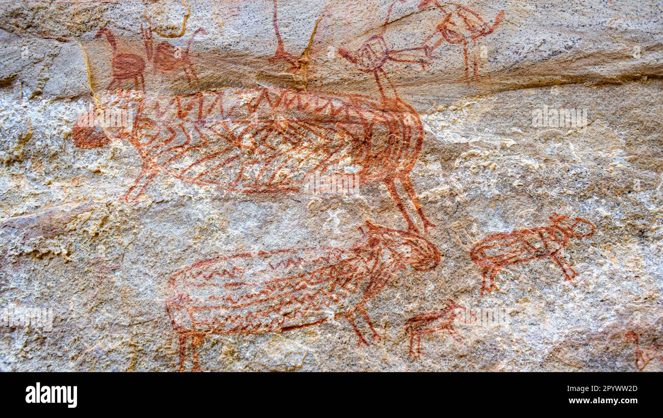 Rock art painting at Pedra Furada, Unesco site Serra da Capivara ...