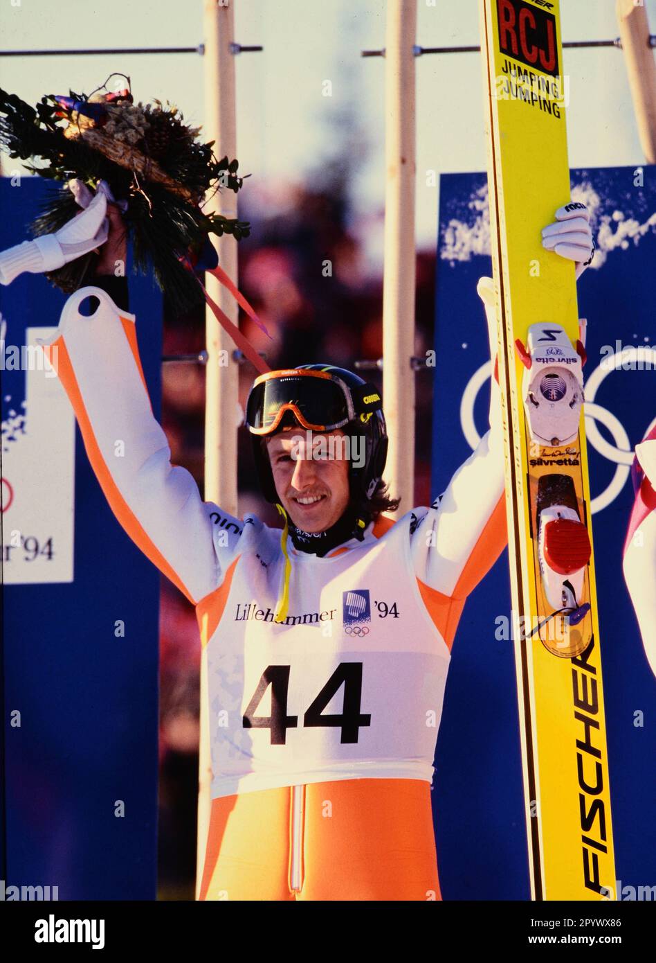SKI JUMPING, OLYMPIC WINTER GAMES 1994 IN LILLEHAMMER Jens Weissflog cheers for gold PHOTO (C ...
