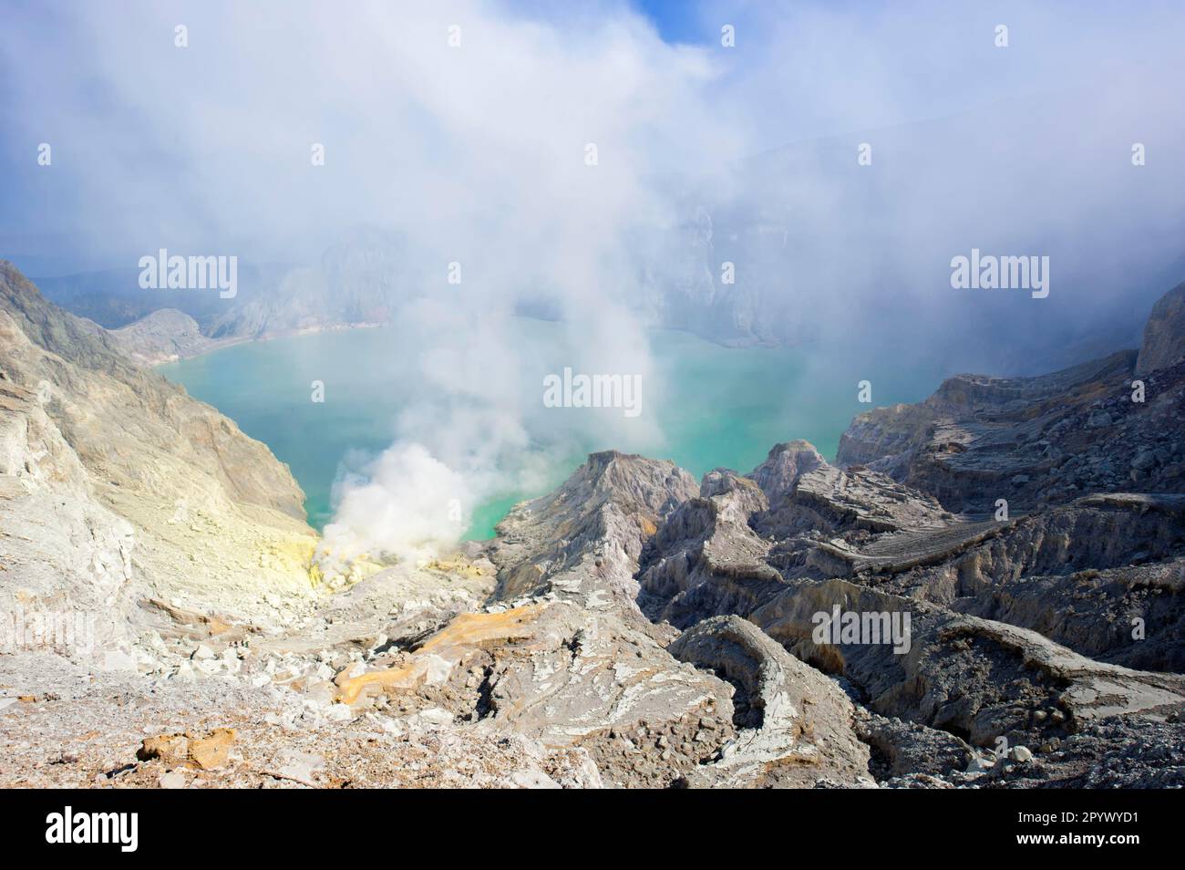 Kawah Ijen Volcano (Ijen Crater and Lake), Banyuwangi, East Java ...