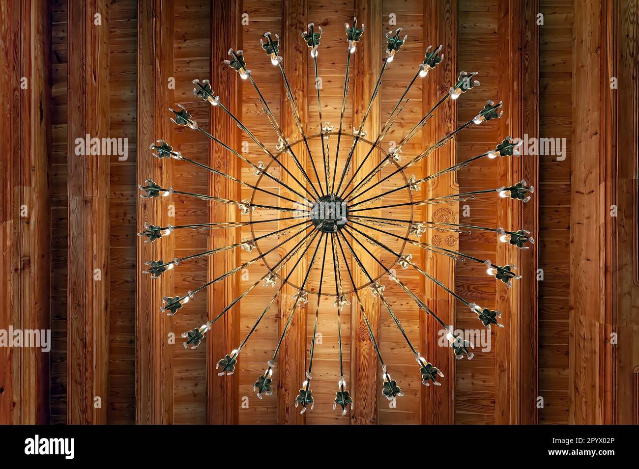 Backdrop of ornate wooden architecture hi-res stock photography and ...