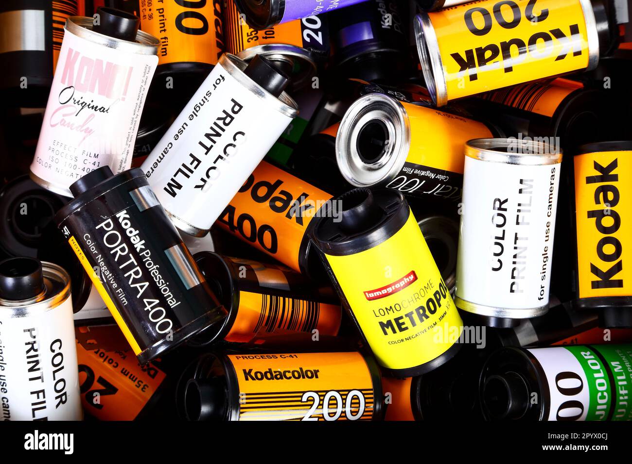 Empty film hi-res stock photography and images - Alamy