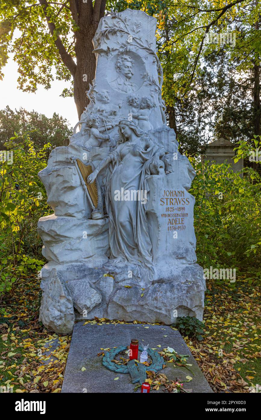 Vienna central cemetery johann strauss hi-res stock photography and ...