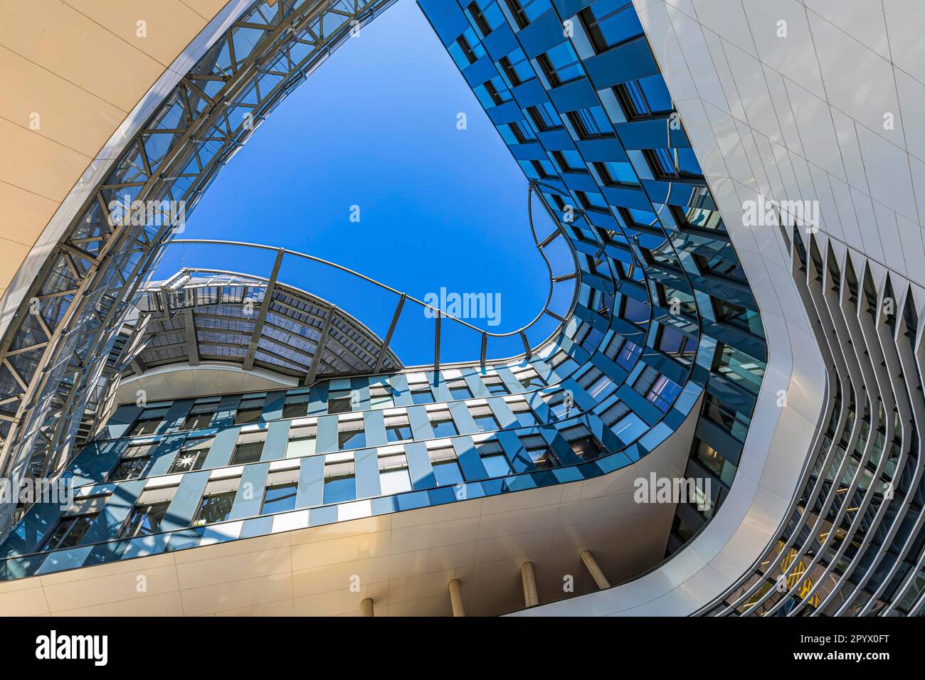 Glass palace of the Austrian Automobile, Motorcycle and Touring Club ...