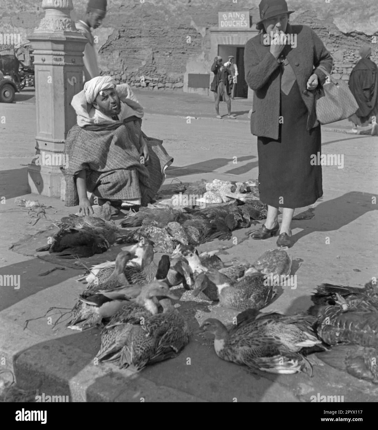 Poultry facilities Black and White Stock Photos & Images - Alamy