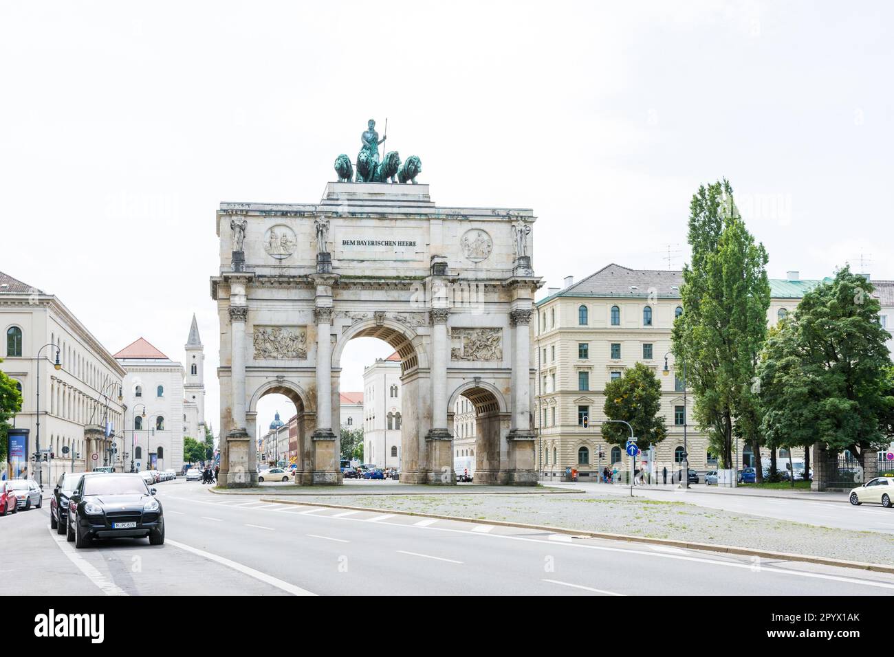 MUNICH, GERMANY - AUGUST 25: The Siegestor (Victory Gate) in Munich ...