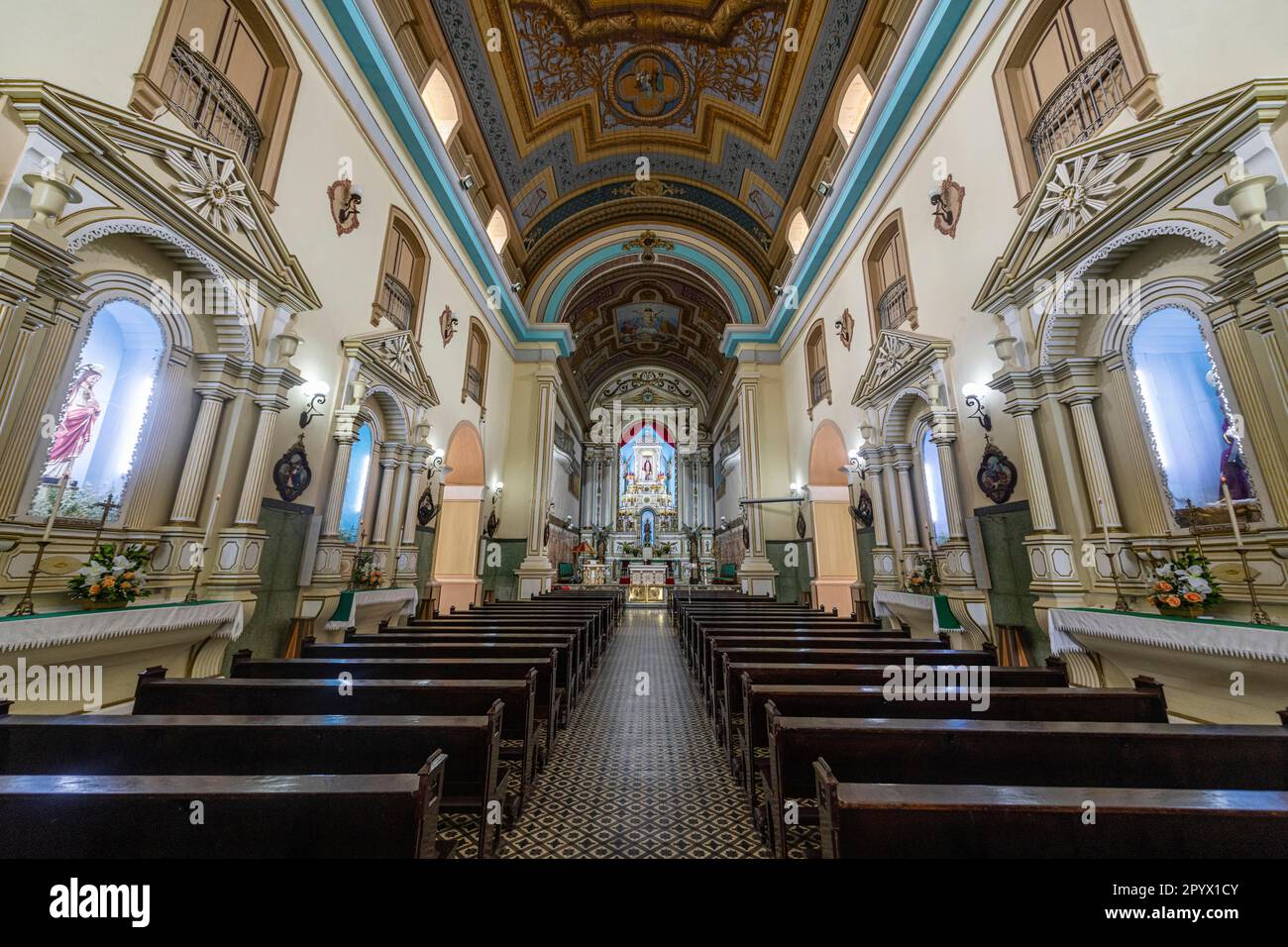 Basilica de Nossa Senhora das Neves e Bom Jesus de Iguape, Iguape ...