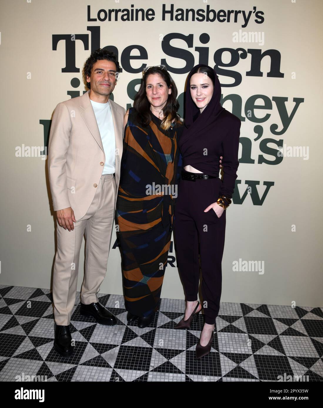 May 5, 2023, New York, New York, USA: Oscar Isaac, Anne Kauffman and Rachel Brosnahan attend ...
