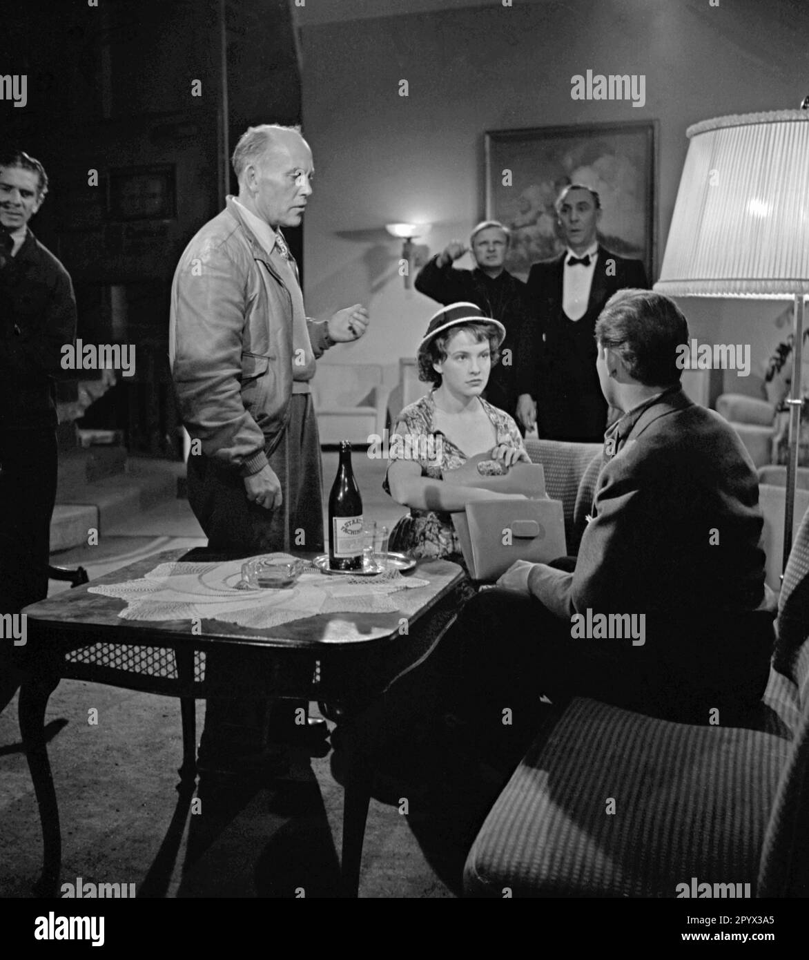 "The picture shows the shooting of the film ""Eva im Frack"" from the ...