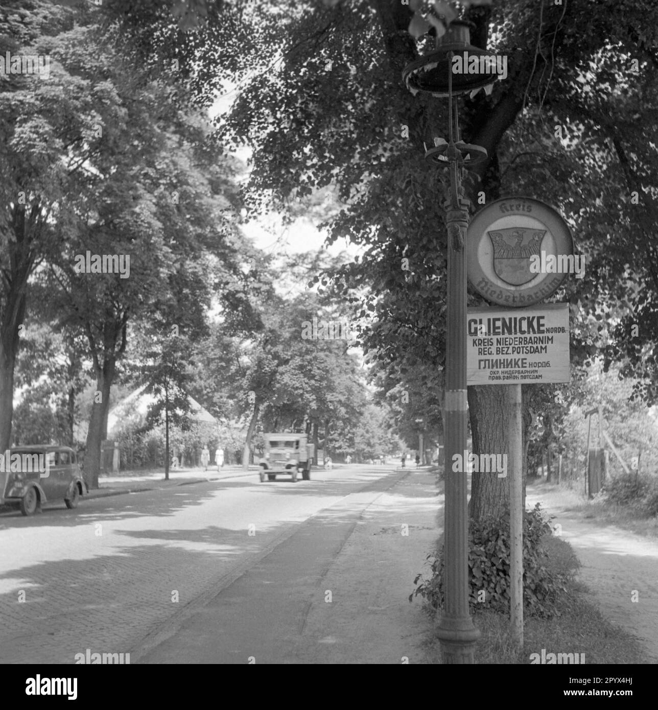 Soviet occupation zone hi-res stock photography and images - Alamy