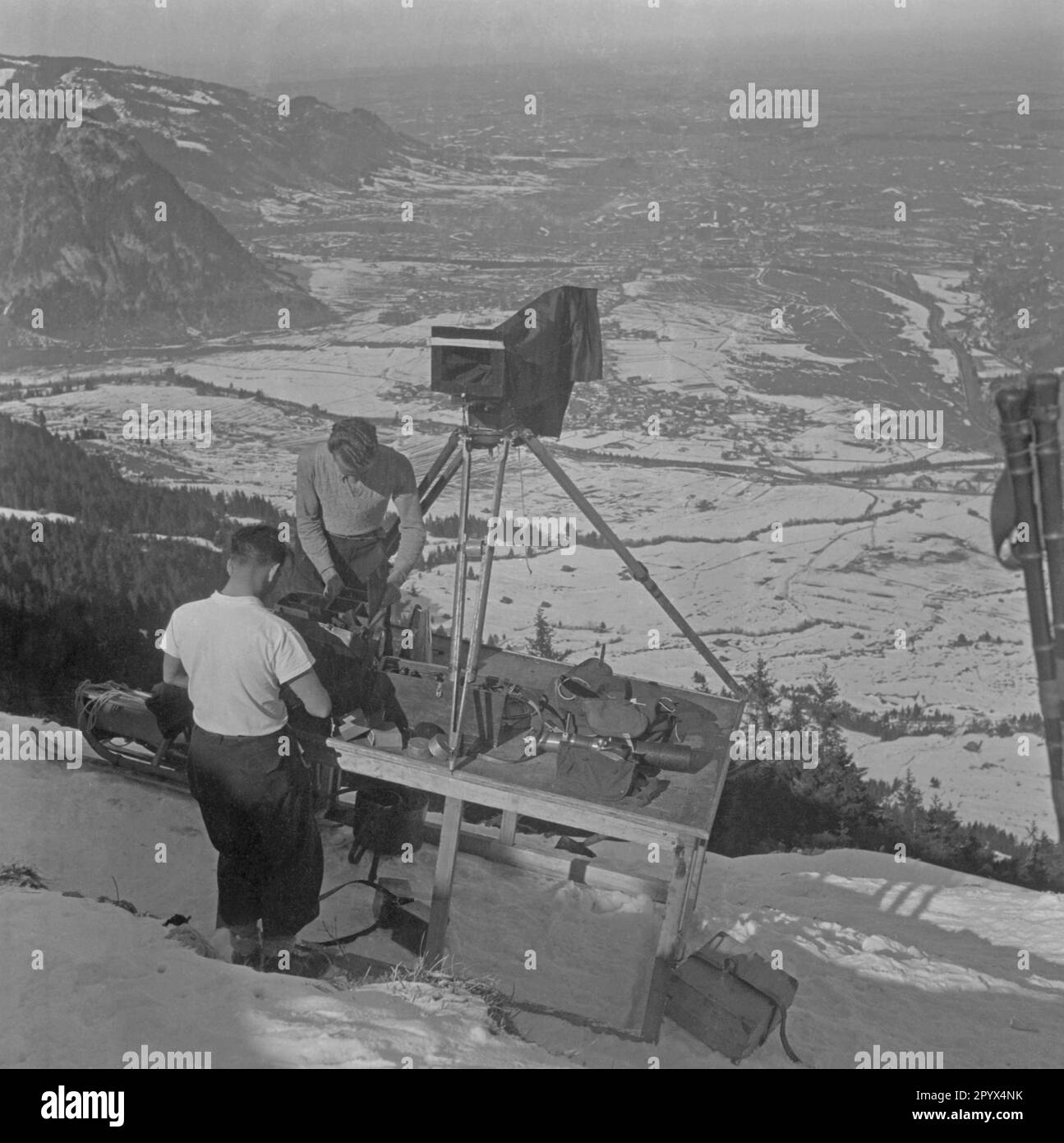 Villages in the valley Black and White Stock Photos & Images - Alamy