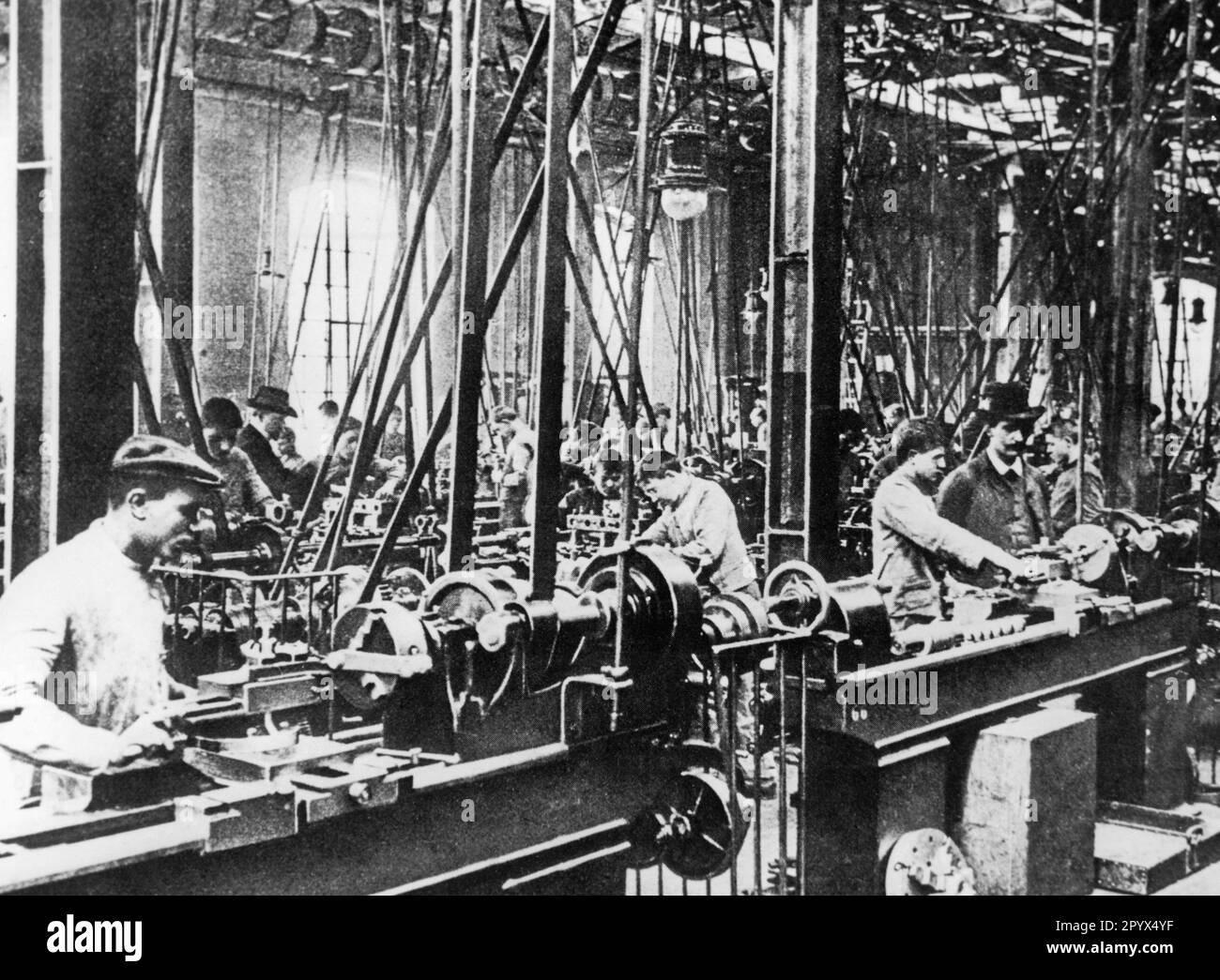 apprentices 17th century until 1918 Stock Photo - Alamy