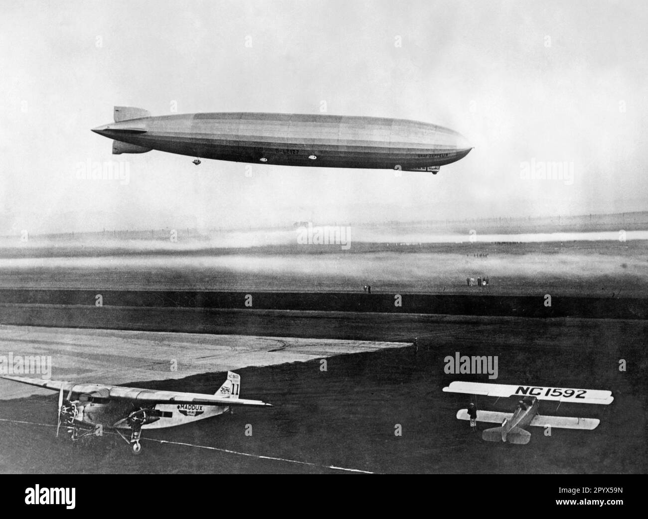 The German airship Graf Zeppelin arrives at Los Angeles Airport on her ...