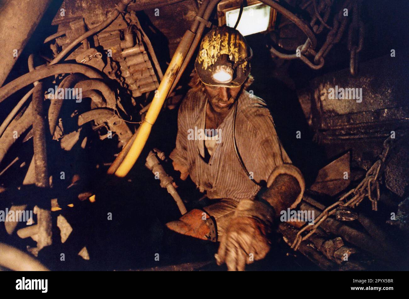 Coalmining industry hi-res stock photography and images - Alamy