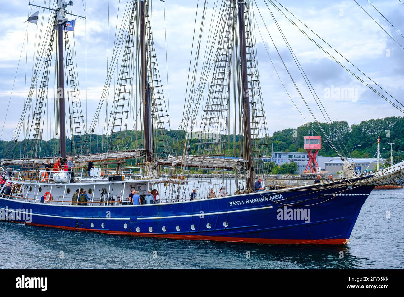 The Santa Barbara Anna schooner sails in the course of the Sassnitz ...