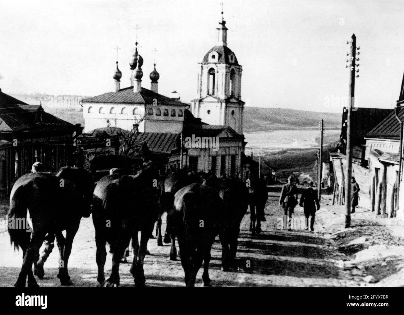 German troops in Kaluga, which was captured on 12.10.1941. Photo ...