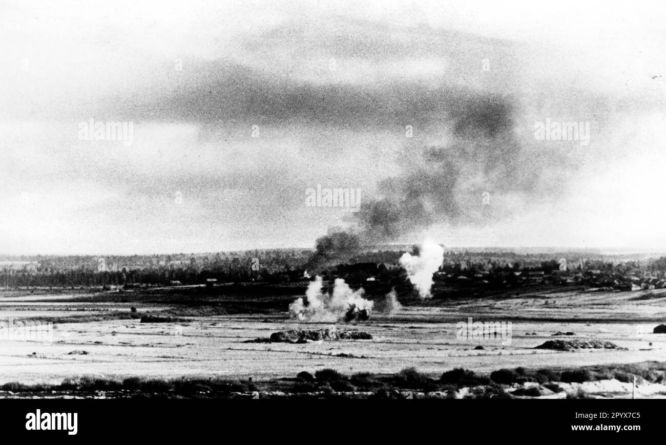 German artillery fire on a bunker line near Roszw 10km west of Kaluga ...