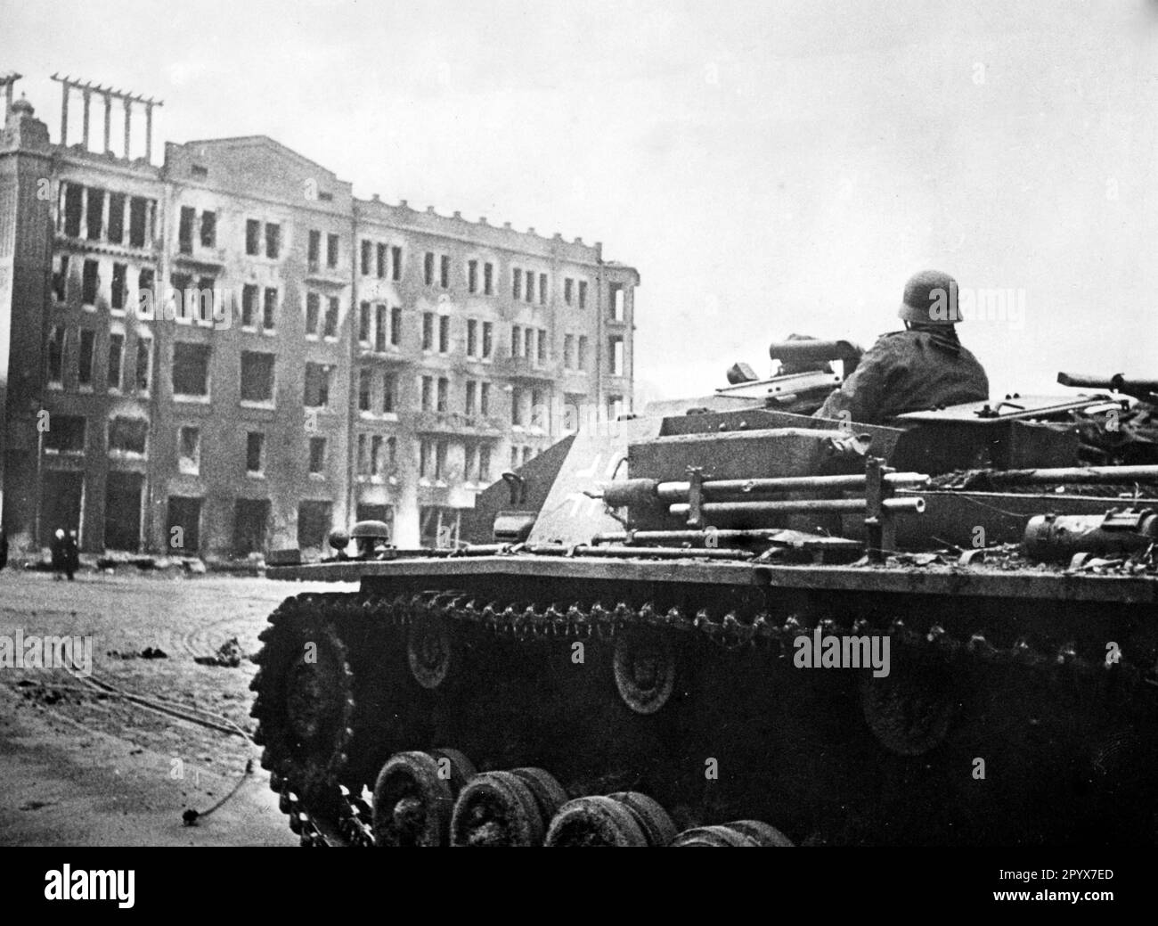German assault gun III in Kharkov. Photo: Schmidt. [automated ...