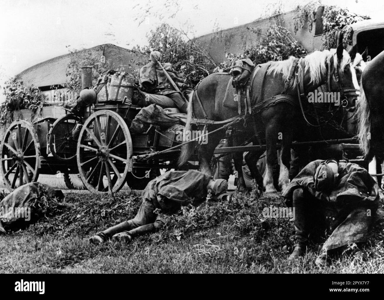 German soldiers sleeping during a break in marching on the Eastern ...