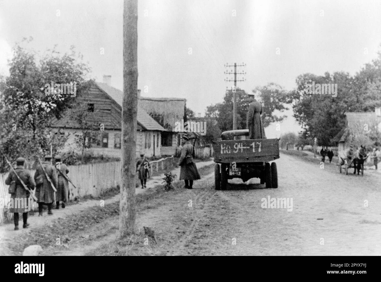 On the German-Russian border before the German attack on the Soviet ...