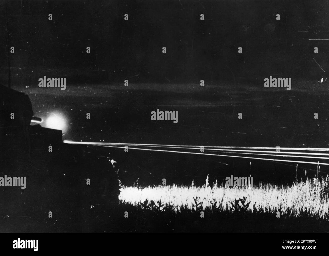Panzer iii battle tank hi-res stock photography and images - Alamy