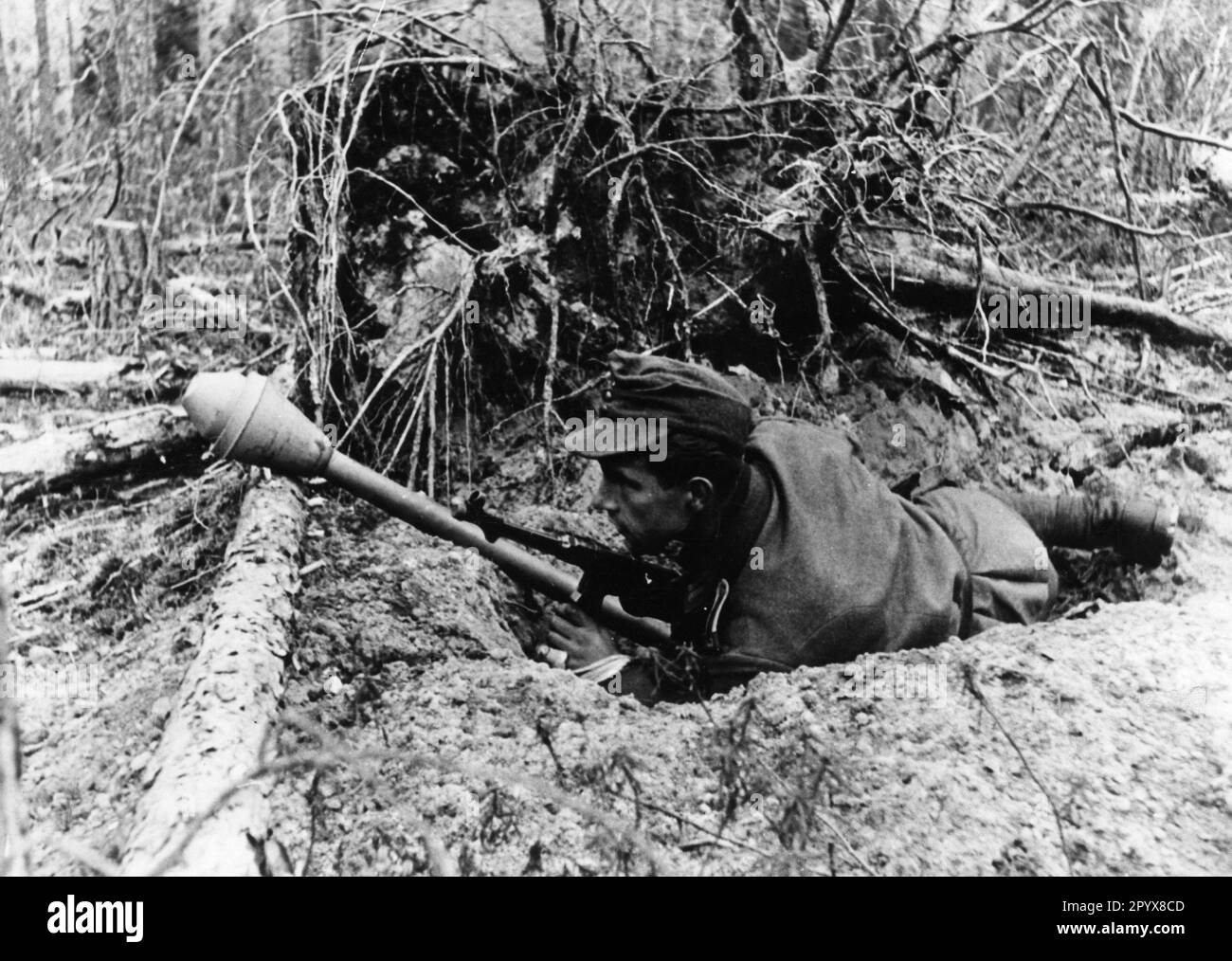 Panzerfaust german hi-res stock photography and images - Alamy