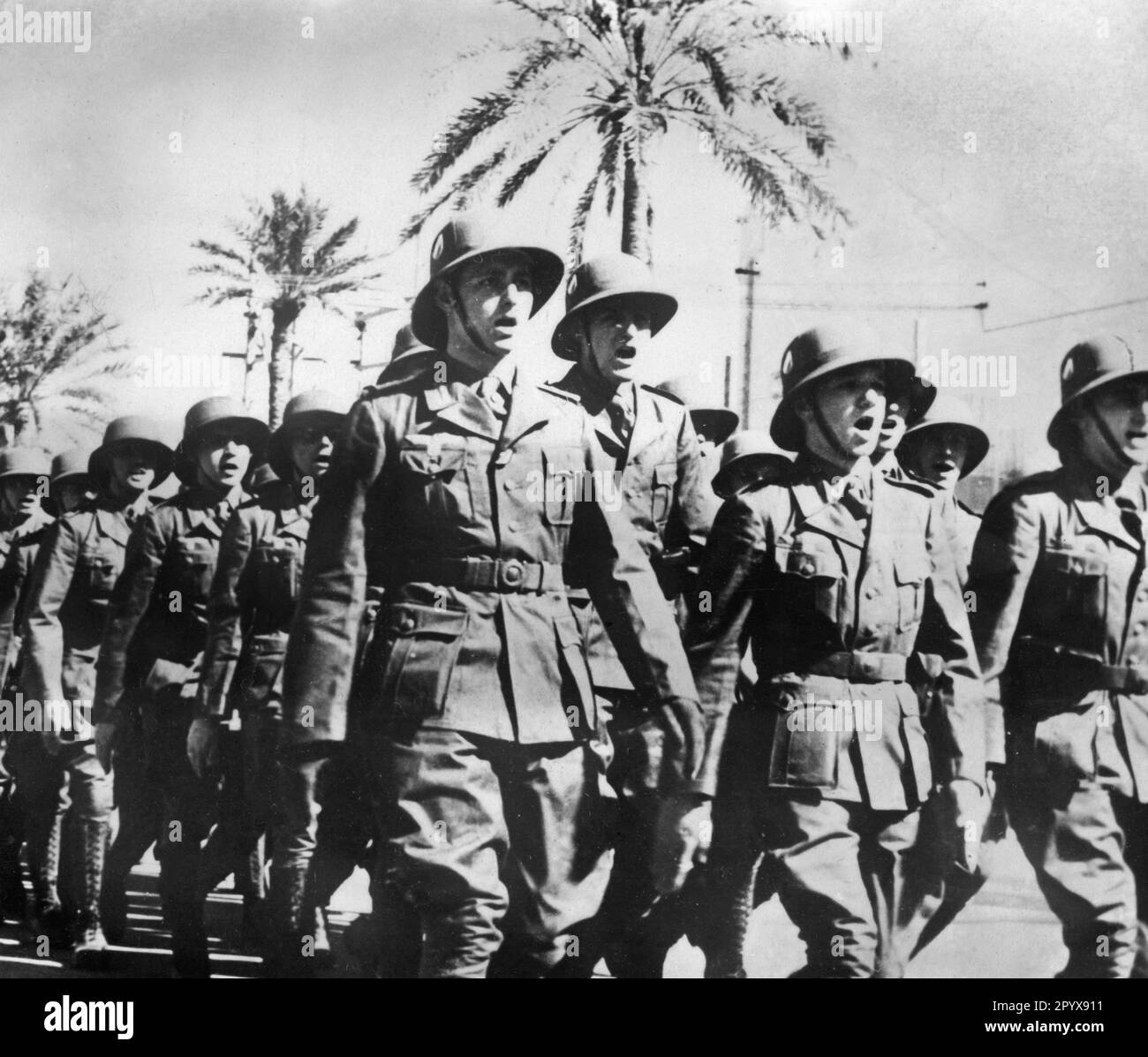 Afrika corps Black and White Stock Photos & Images - Alamy